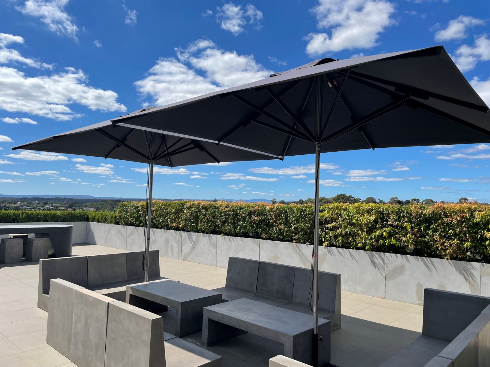 Discover Instant Shade Solutions with Our Premium Umbrellas - Awnet